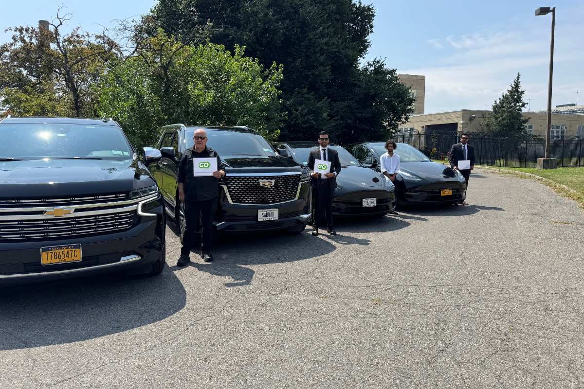 LaGuardia Airport Shuttle & Airport Car Service - GO Airport Shuttle